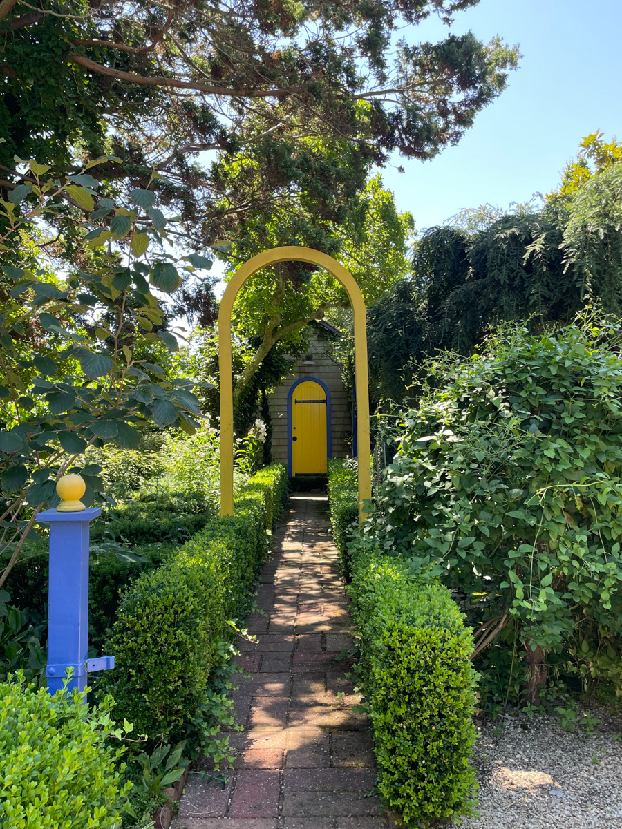 Photograph courtesy The Madoo Conservancy. – Historic Artists' Home and ...